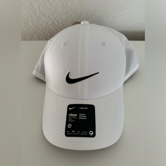 Nike | Other | Nike Legacy 9 Dri Fit Unisex Golf Cap Adjustable White ...